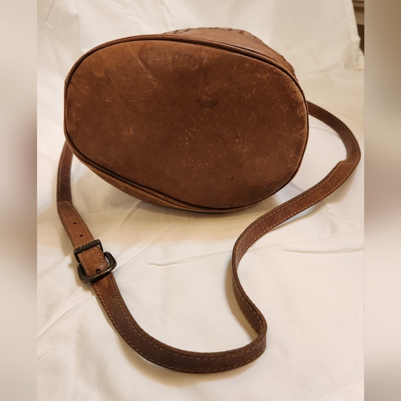 Unisa | Bags | Unisa Woven Leather Bucket Bag | Poshmark